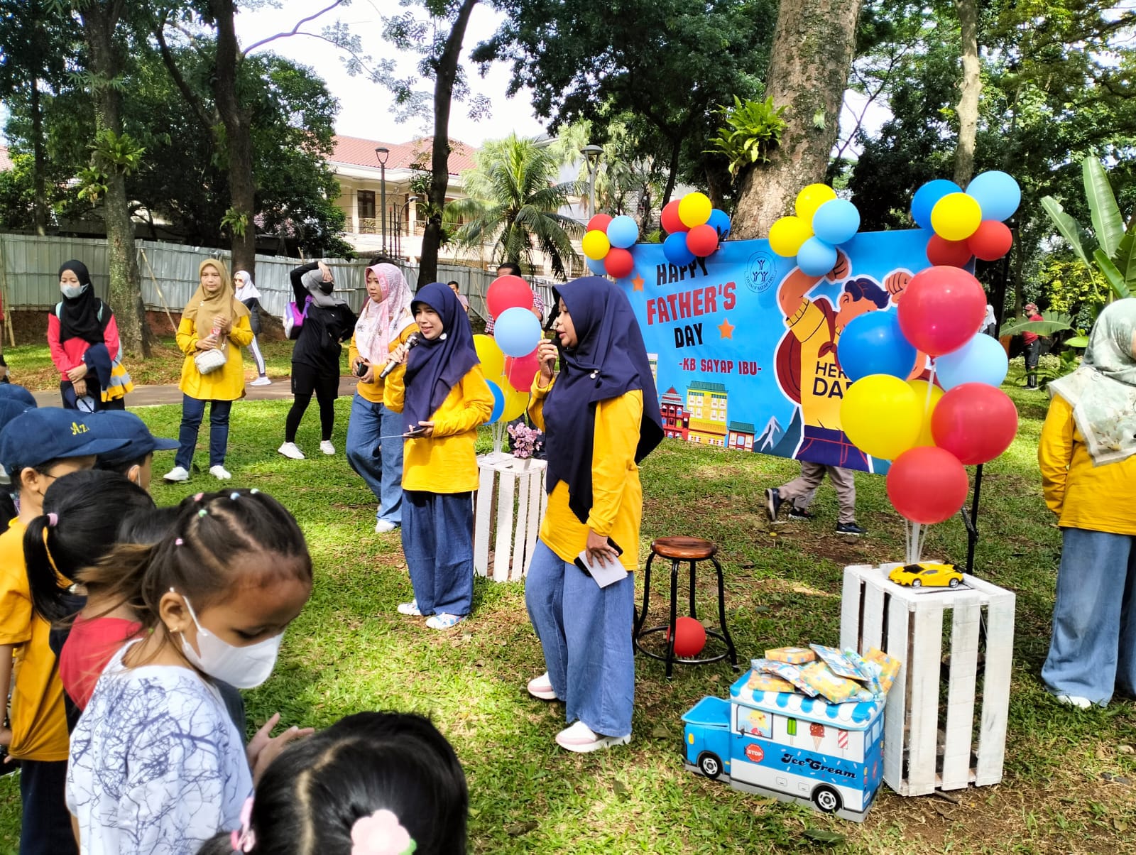 Merayakan Hari Ayah Nasional bersama KB Sayap Ibu Unit Menteng wadas ...