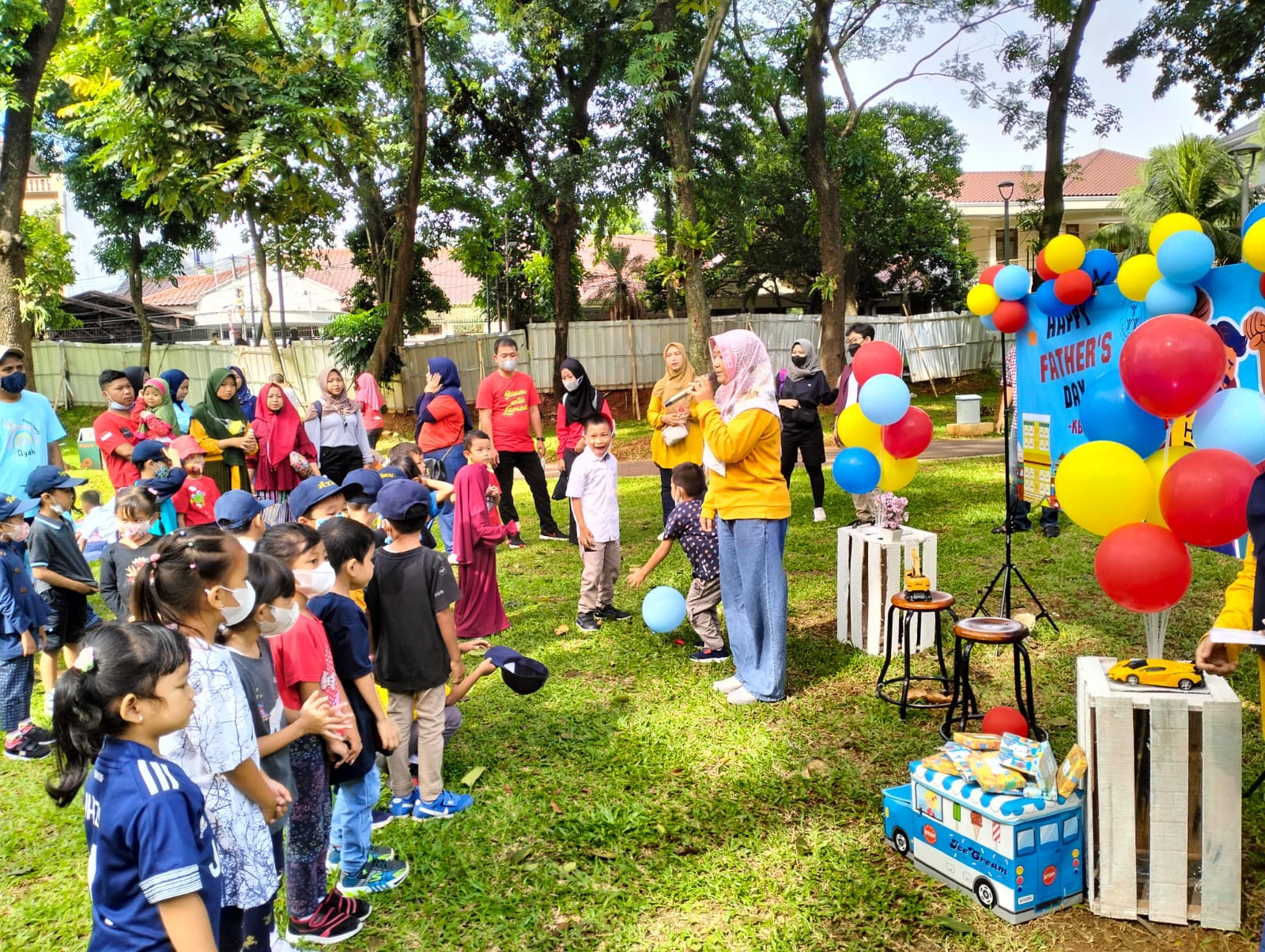 Merayakan Hari Ayah Nasional bersama KB Sayap Ibu Unit Menteng wadas ...